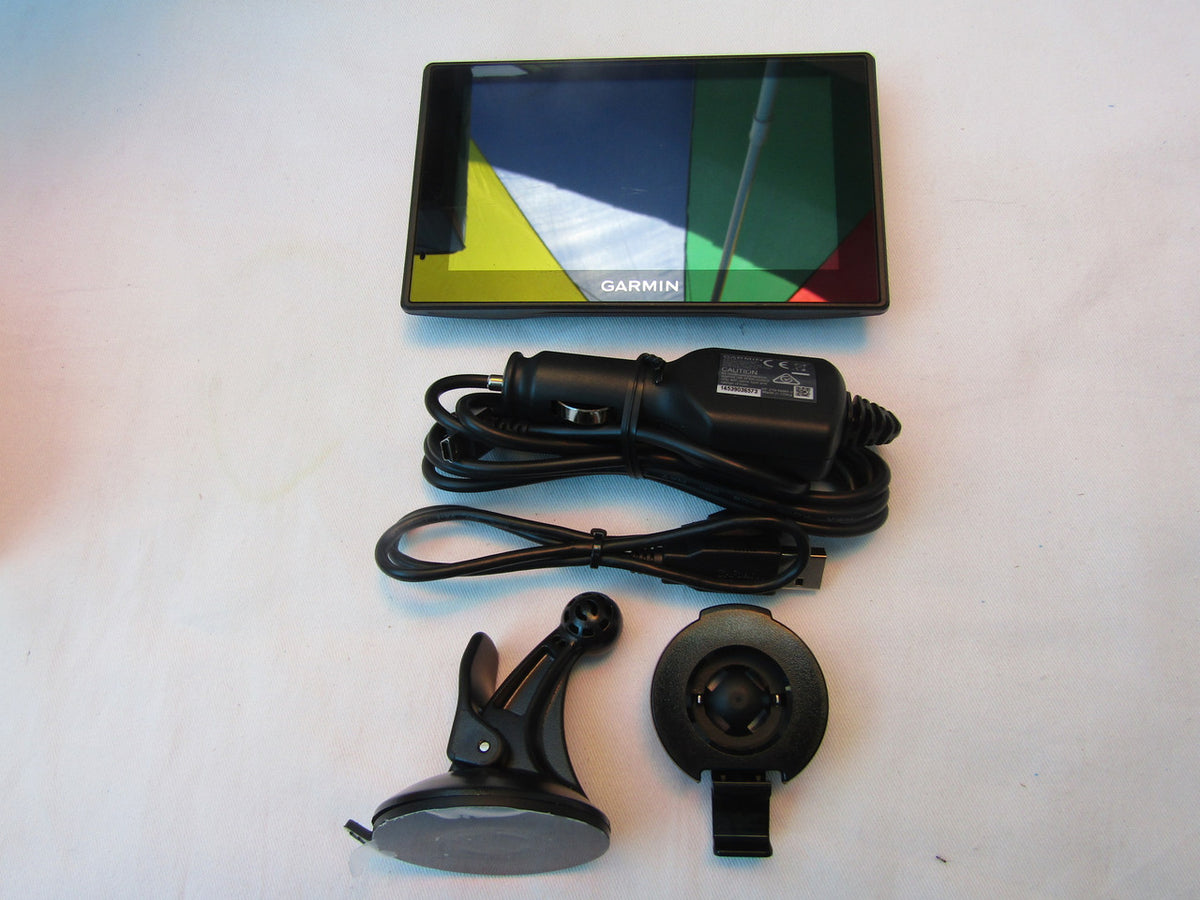 Garmin DriveSmart 50 NA LMT GPS Navigator System with Lifetime Maps an ...